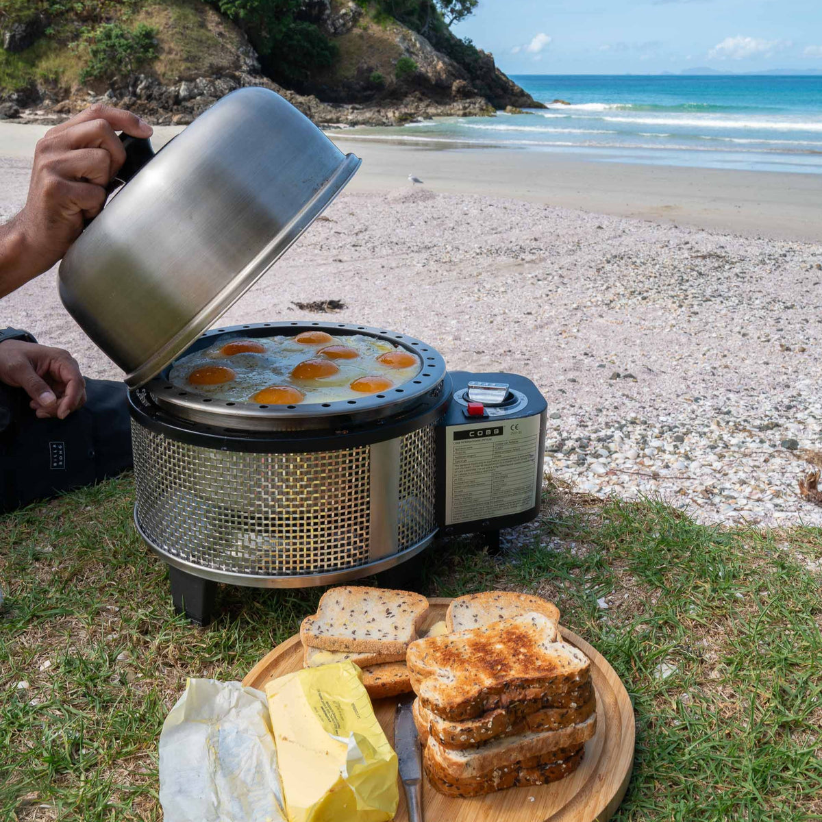 COBB Grill Black Gas Bundle || Portable Camping BBQ